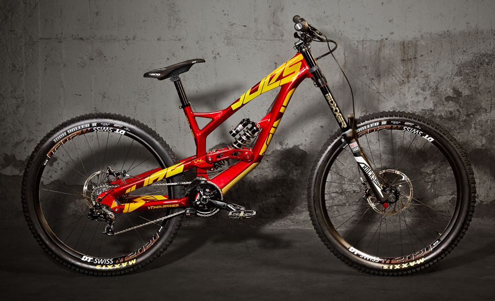 YT Bikes 2015 - Dirt Magazine DE